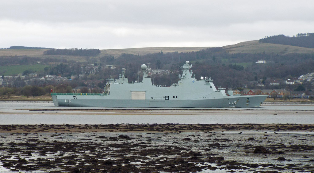 Clyde Naval Gazing: HDMS Absalon