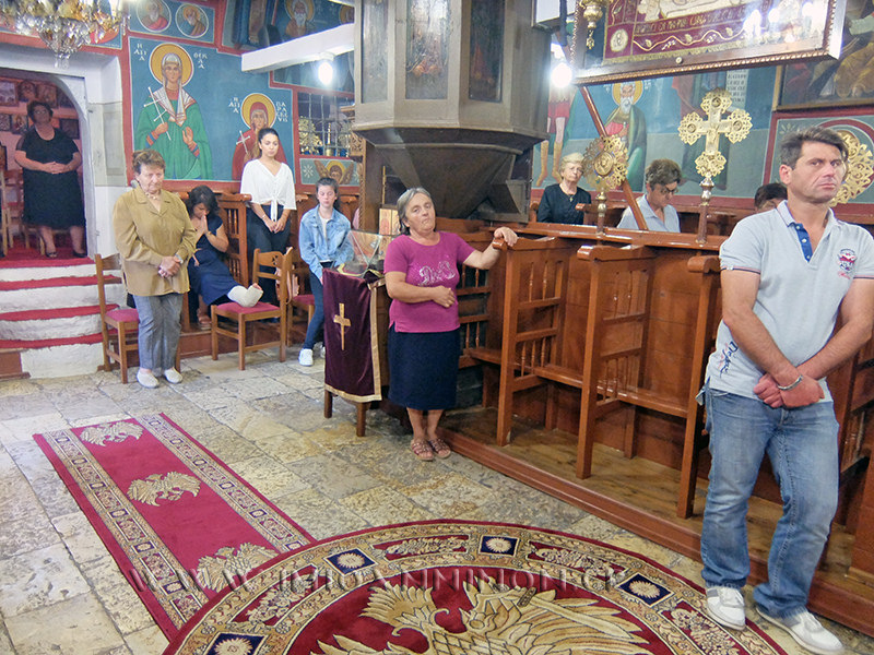Άγιοι και Εκκλησία: ΘΕΙΑ ΛΕΙΤΟΥΡΓΙΑ ΣΤΗΝ ΚΑΡΙΤΣΑ ΚΑΙ ΕΣΠΕΡΙΝΟΣ ΣΤΗΝ ...