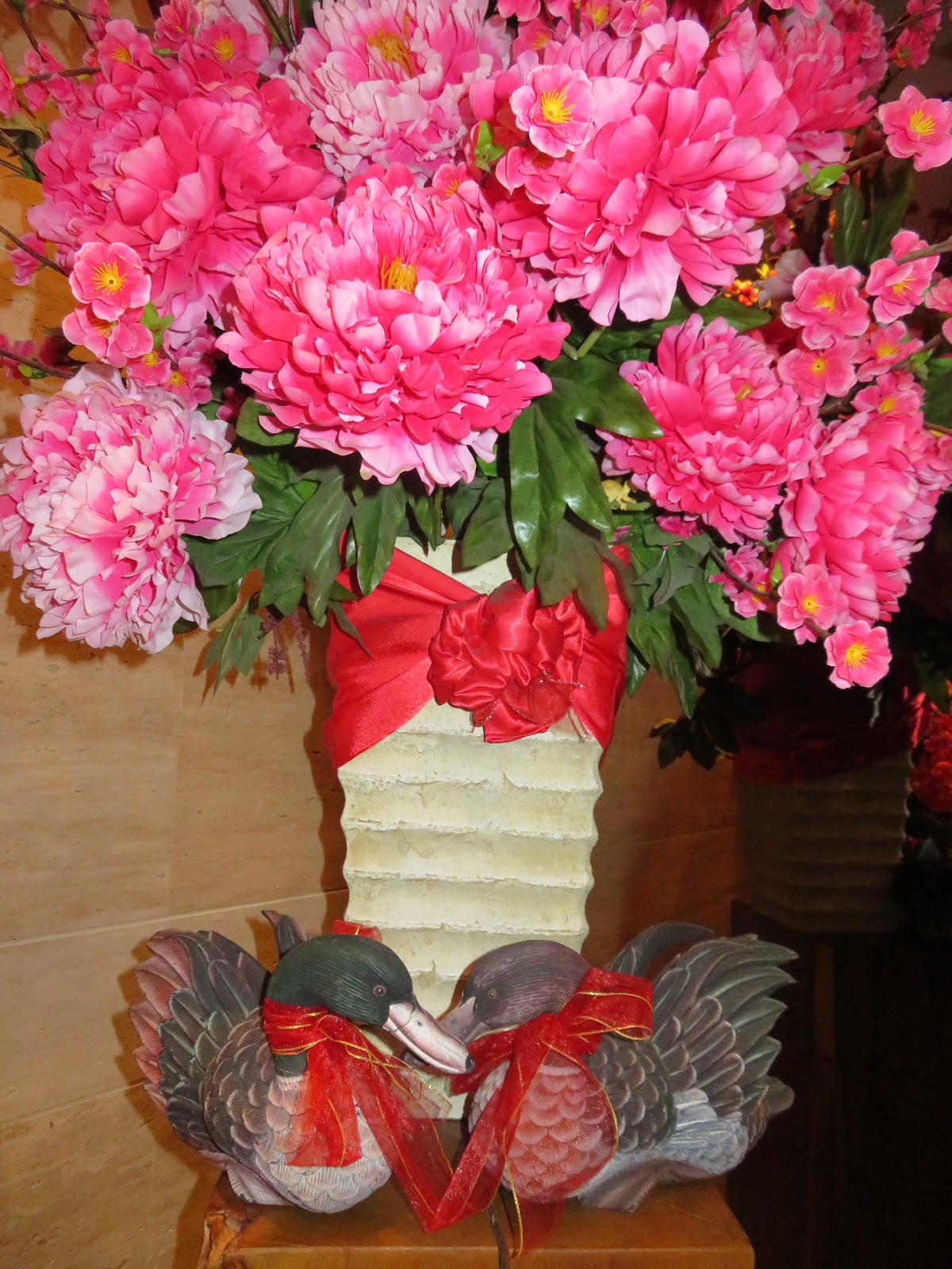 Kee Hua Chee Live!: SHARON LIAN AND CYNTHIA LOW HOSTED JOINT BIRTHDAY ...