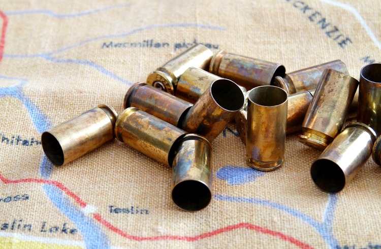 DIY Bullet Shell Casing Necklace | Dans le Lakehouse