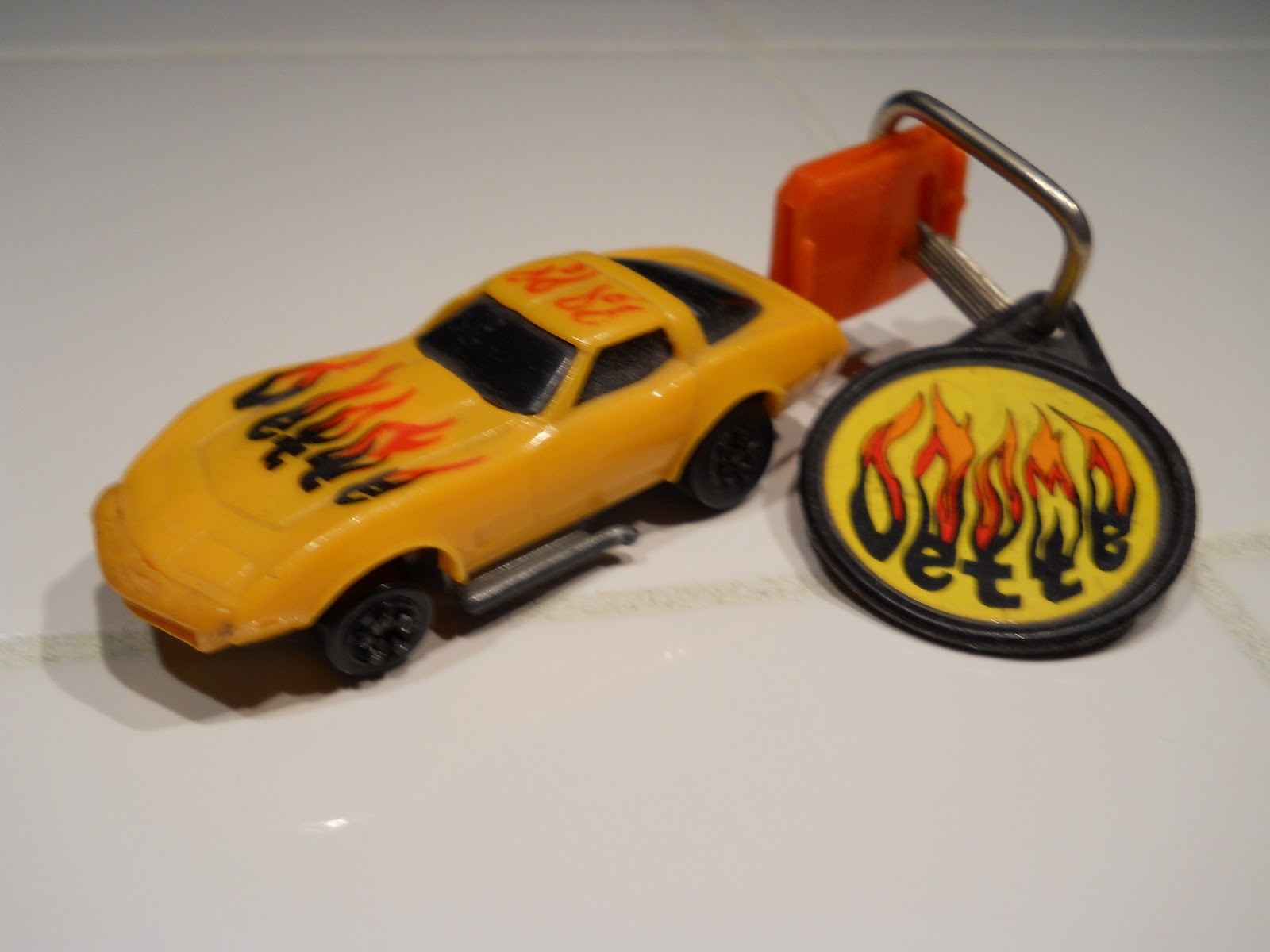 Memories of Toymorrow: 1980 KIDCO BURNIN KEY CARS CORVETTE
