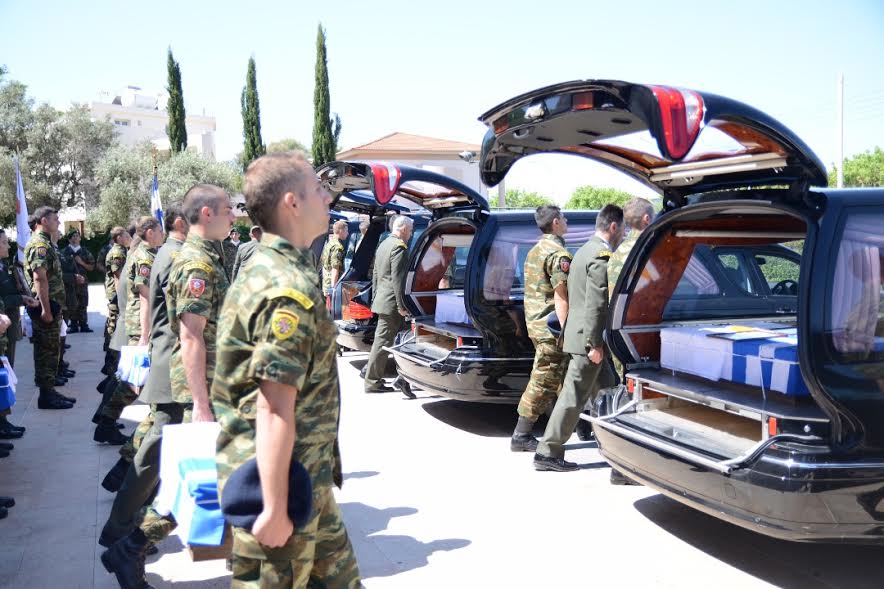 © RadioFilopoli.eu: ΕΠΕΣΤΡΕΨΑΝ ΣΤΗΝ ΜΗΤΕΡΑ ΠΑΤΡΙΔΑ ΤΑ ΛΕΙΨΑΝΑ 17 ΗΡΩΩΝ ...