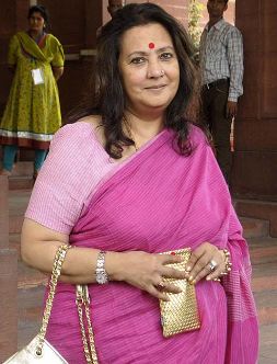 Moon Moon Sen Family Husband Son Daughter Father Mother Marriage Photos ...