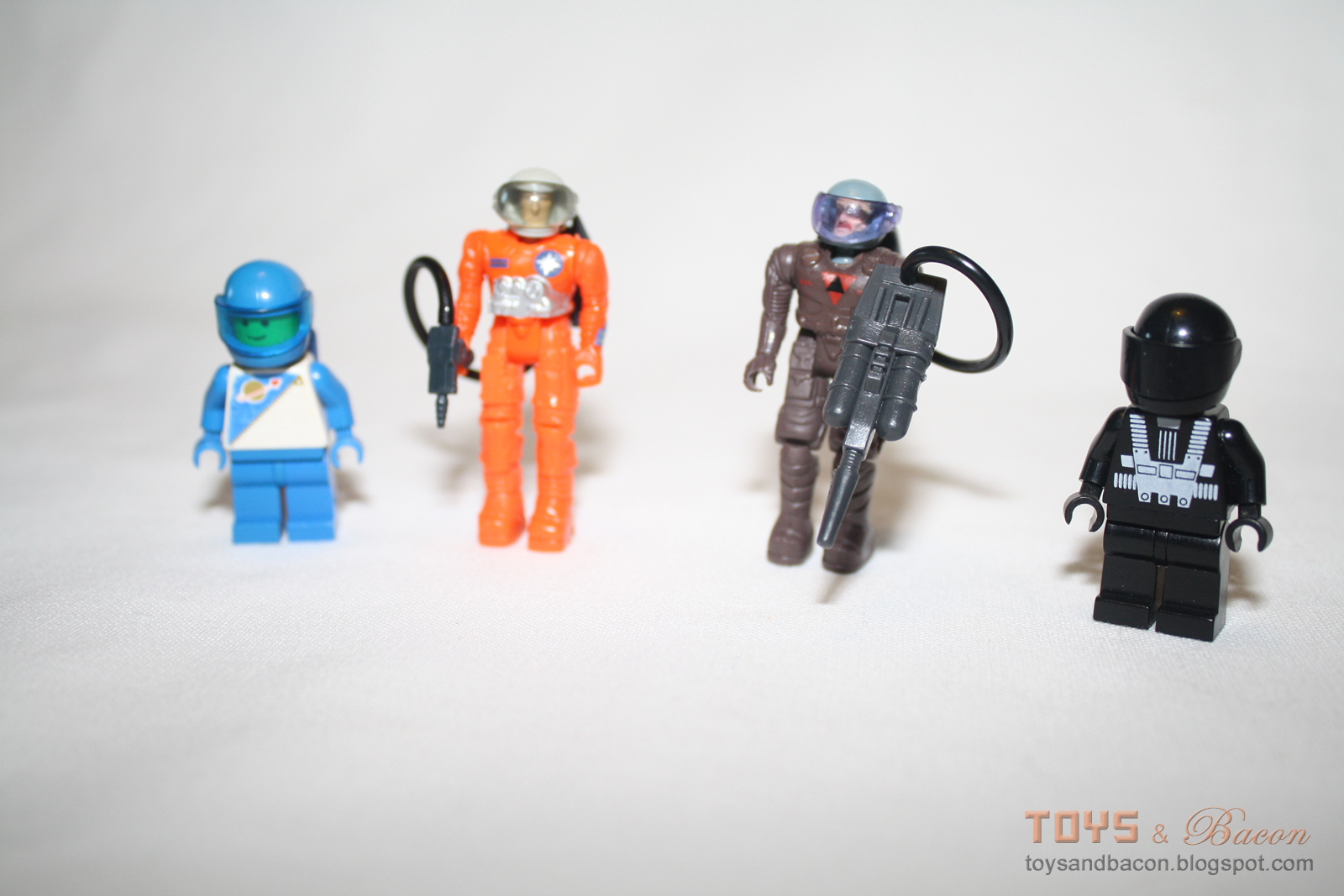 Toys and Bacon: Figure Friday: Starcom