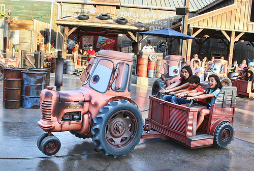 The Disneyland Traveler Blog: More Cars Land Photos and a New Video