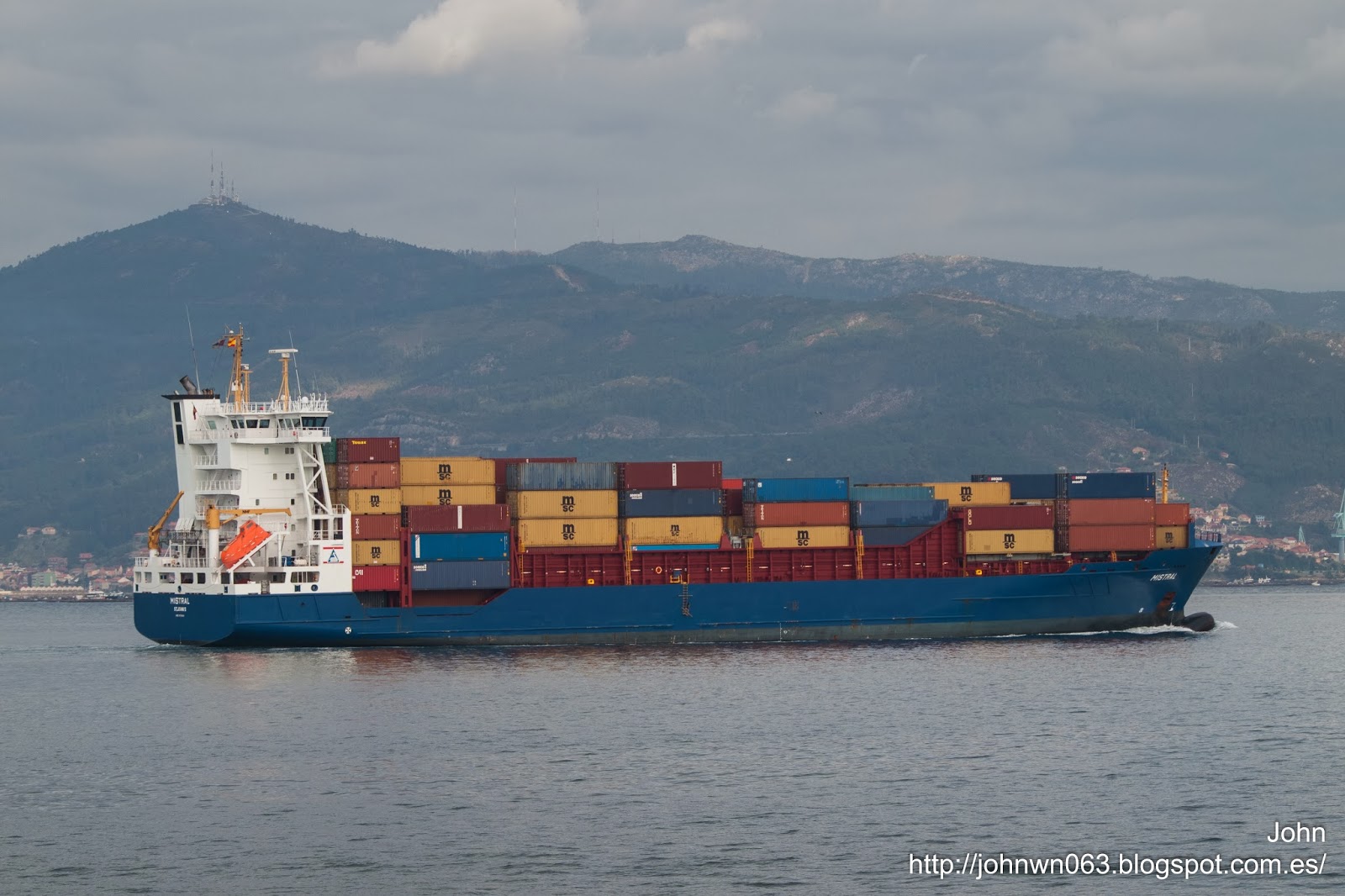 FOTOS DE BARCOS: MISTRAL