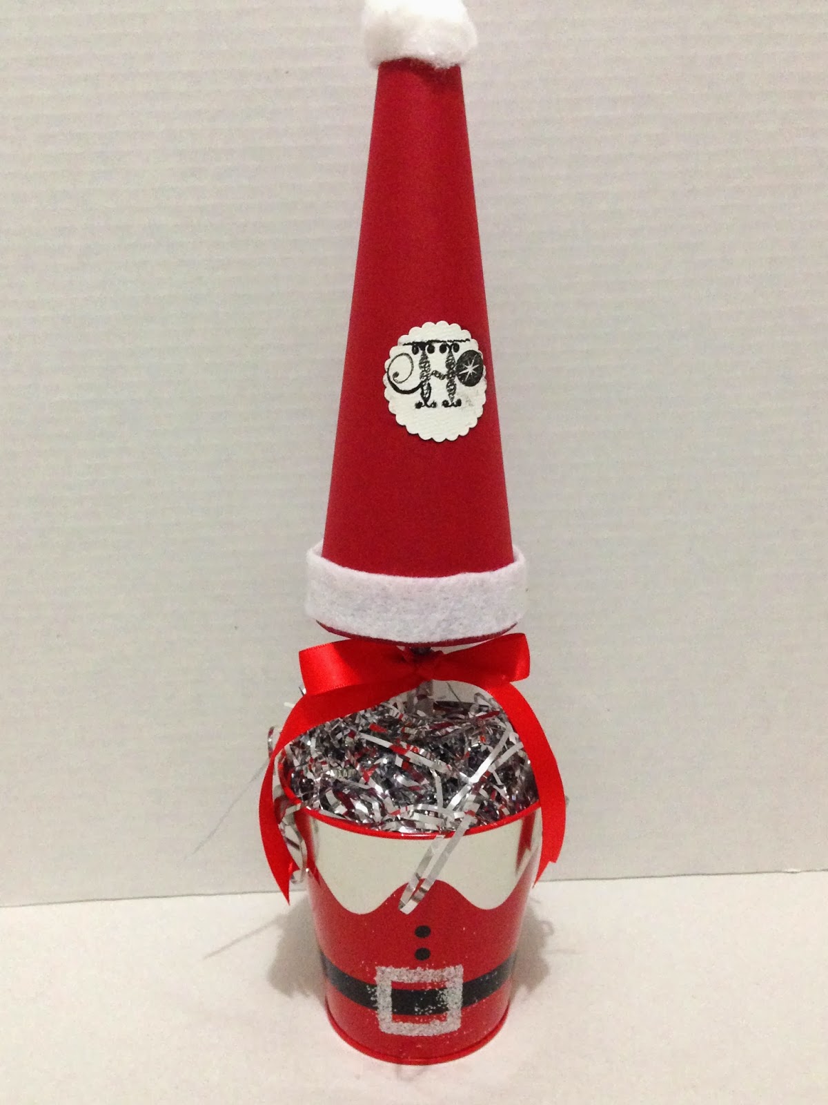 Craft Room Secrets: DIY Santa Topiaries