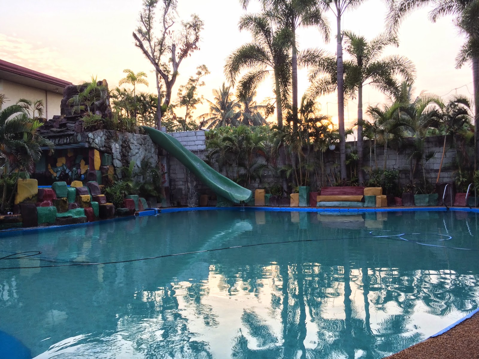 Weekend Getaway: Bahay ni Kuya Resort and Hotel - Life After Allie
