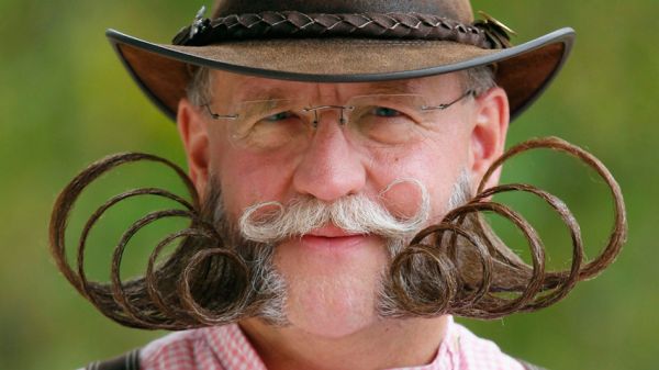 Art Now and Then: Beard Art