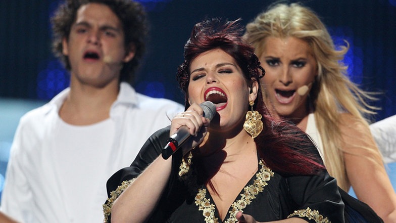 [VÍDEO] Vânia Fernandes assinala Dia Mundial da Música com "Yehudi ...