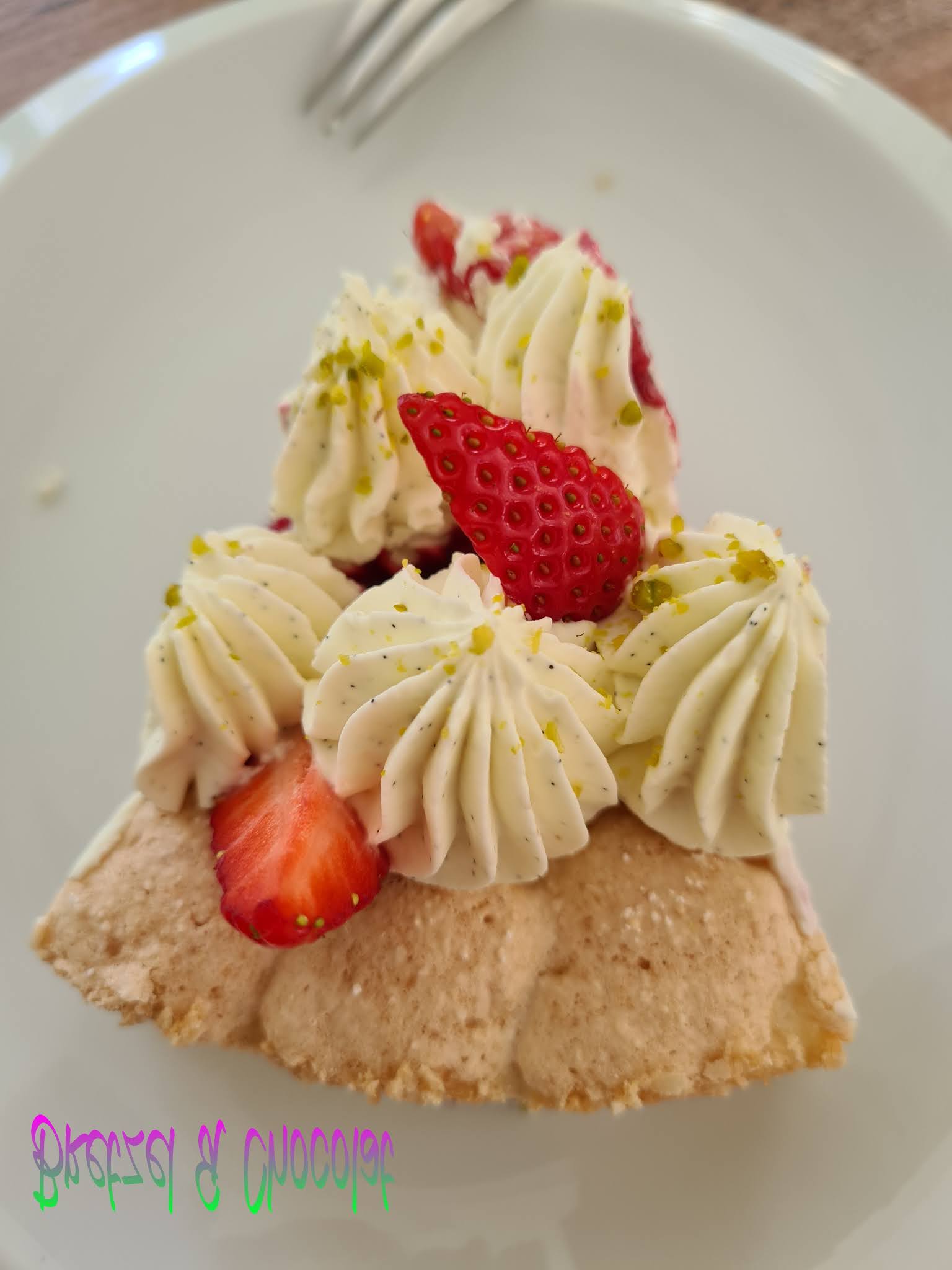 Bretzel et Chocolat: Dacquoise Vanille Fruits Rouges