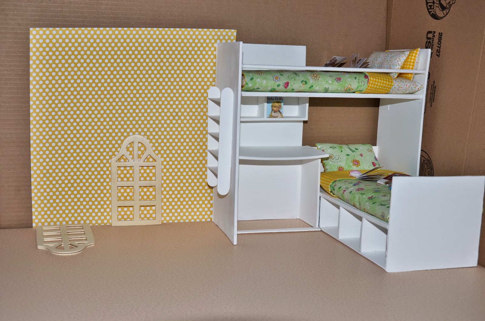 Dolls World: Bunk Bed and Diorama