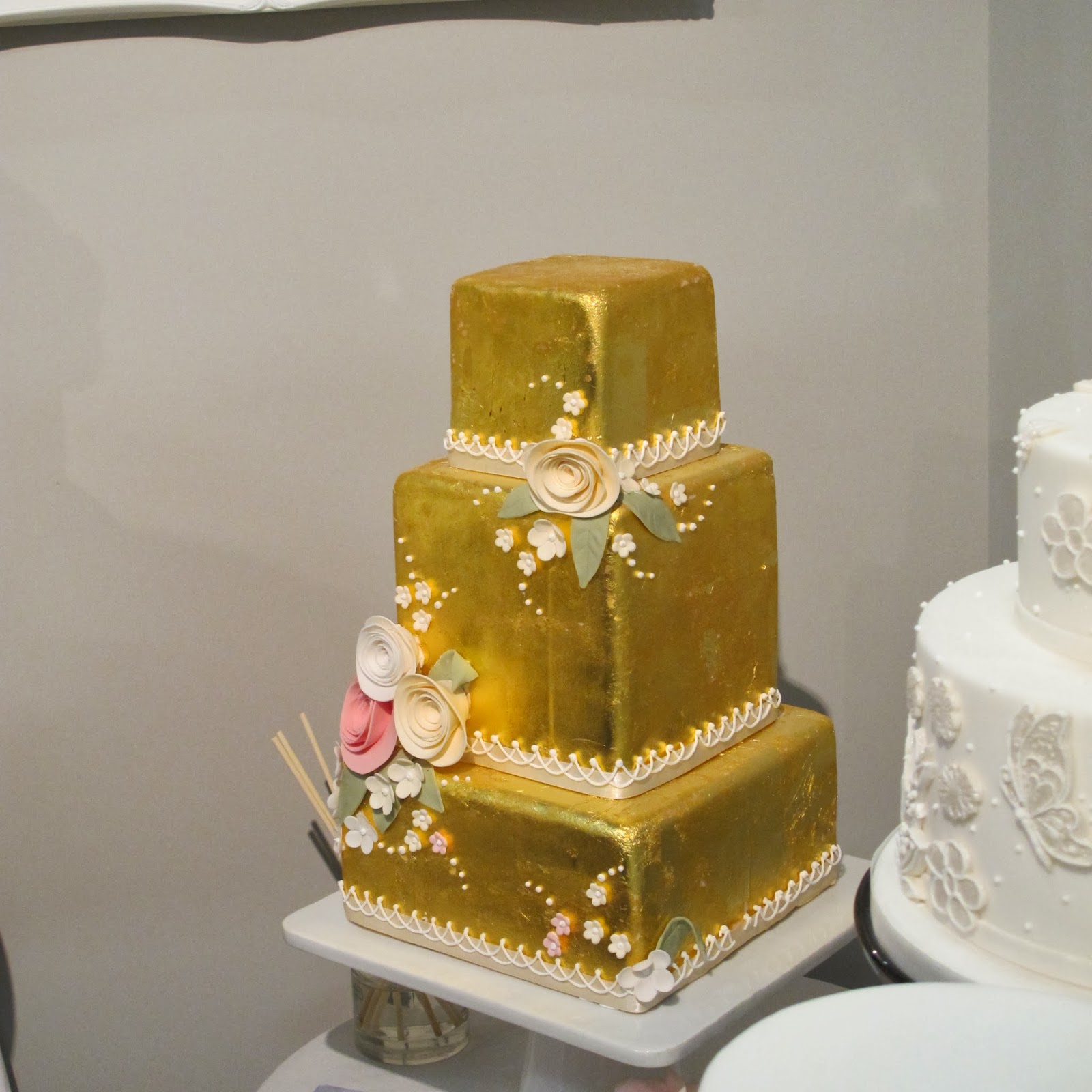 Flowers by Shamini: Let them eat Cake Maison