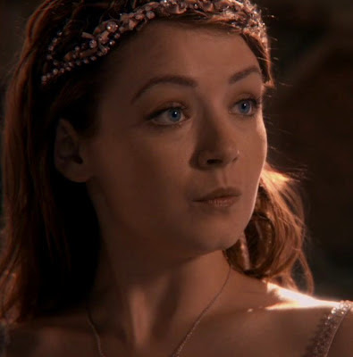 Confessions of a Seamstress: The Costumes of OUAT - Season 2, Part 1