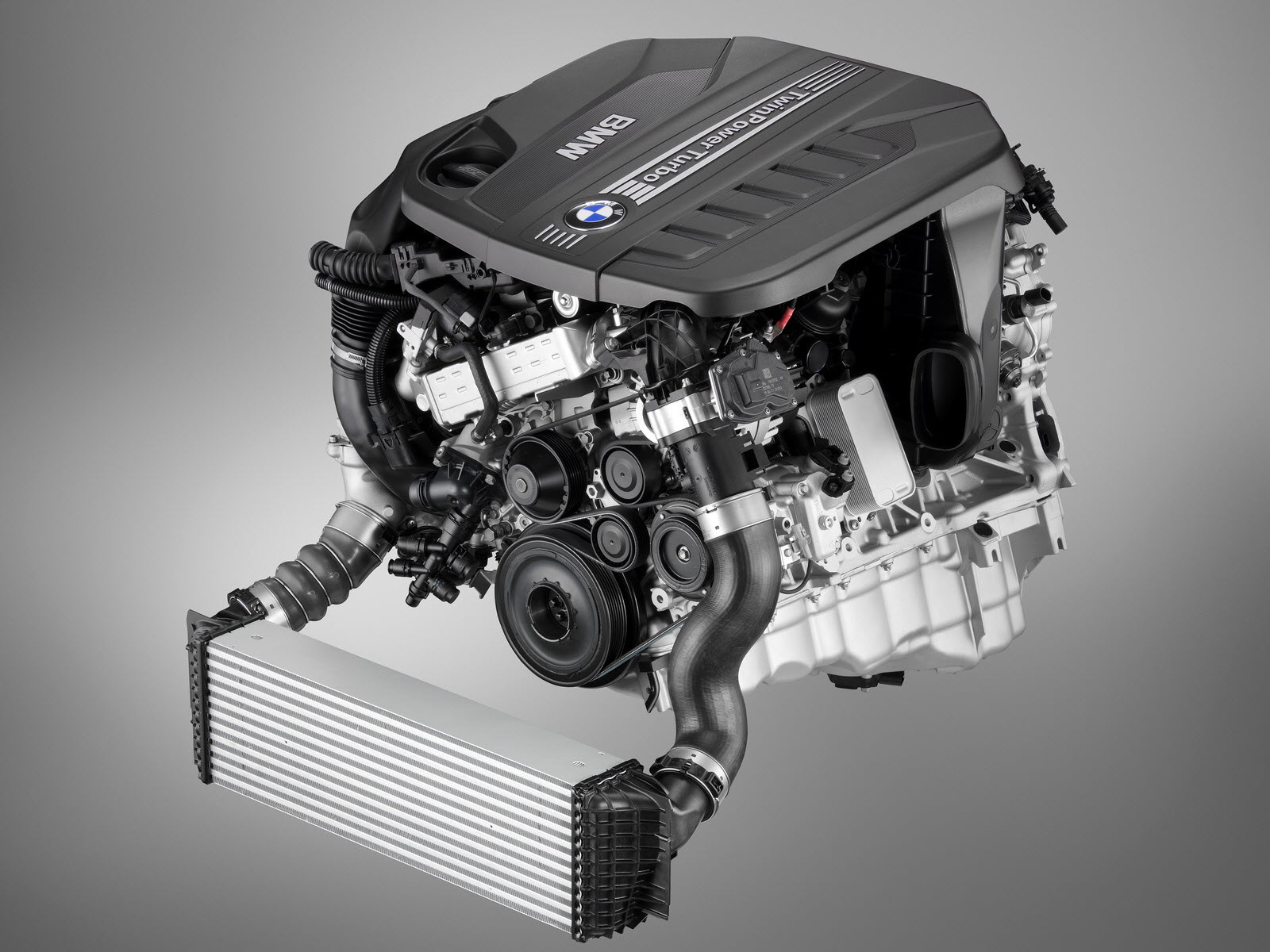 The BMW 6 Series Coupe with xDrive and six-cylinder in-line diesel engine