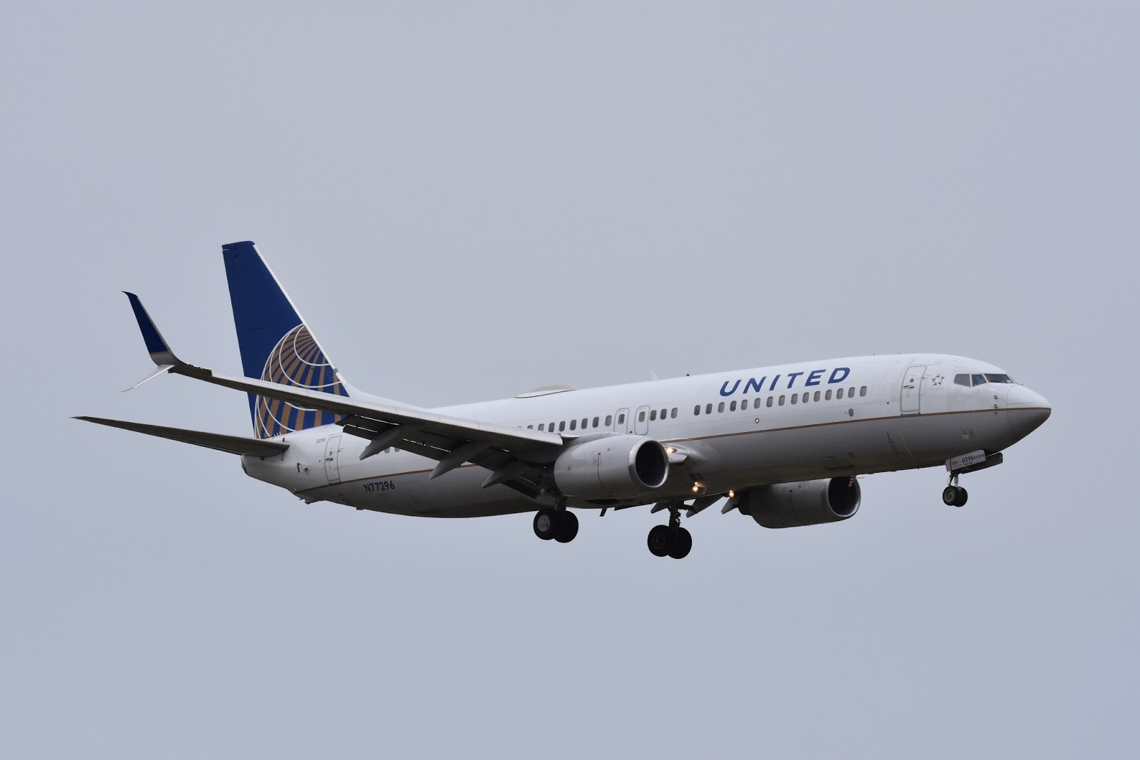 Logbook: B737-800(N77296) United Airlines