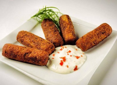 COMIDAS CON PAPAS PERUANAS: CROQUETAS DE YUCA (MANDIOCA) / Yucca ...