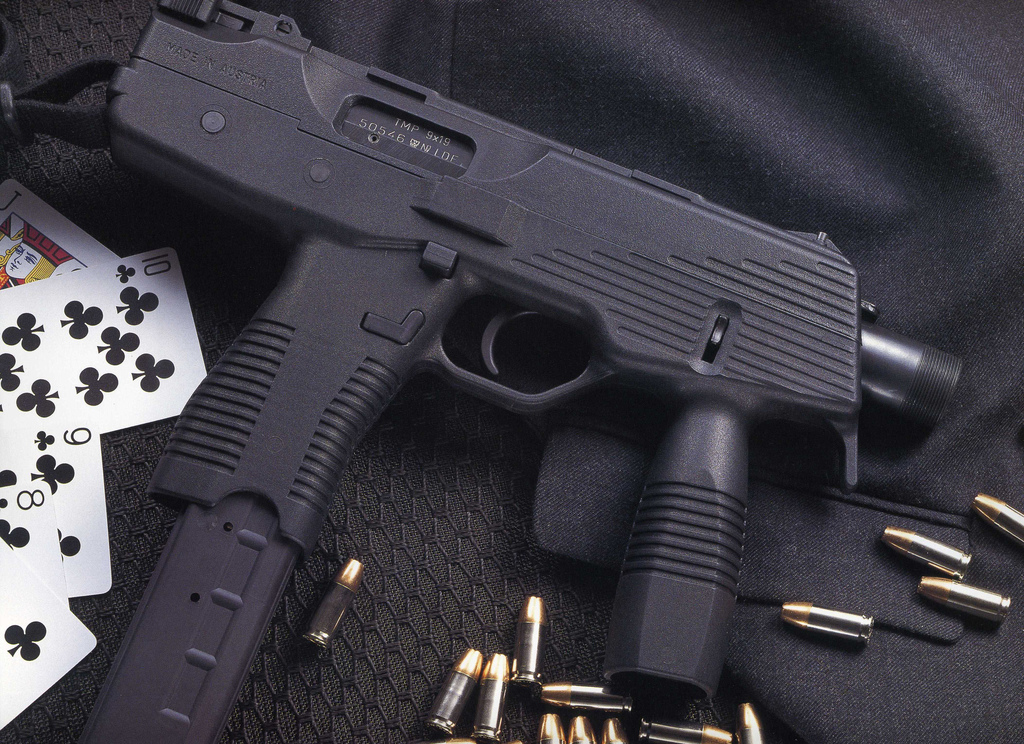 WARFARE Blog: STEYR TMP/ BRUGGER & THOMET MP-9. Da Áustria para a Suíça ...