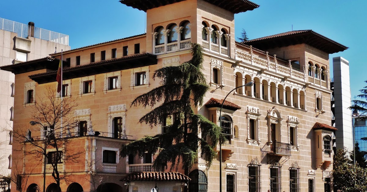 Descubriendo tu ciudad : Palacio de Bermejillo (Fotos propias).