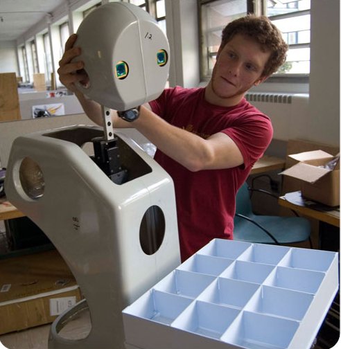 SNACKBOT! - UN ROBOT SOCIAL QUE RECOGE MERIENDAS EMERGE DE LA ...