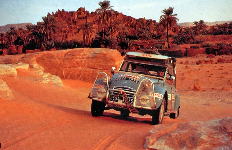 De avonturen van een rood eendje: 2CV Raid Afrique 1973