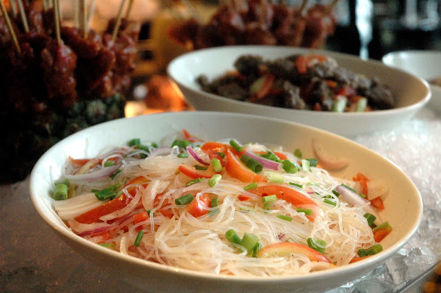 DUDE FOR FOOD: Cucina's 7 Days, Seven Reasons Weekday Craze