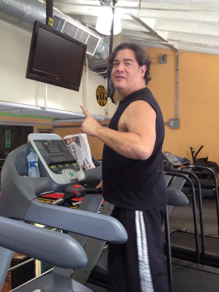 Menudomania Total: Ray Reyes Leon