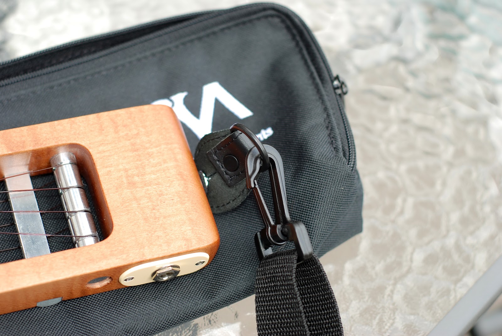 Risa Uke-Solid Concert Ukulele - REVIEW