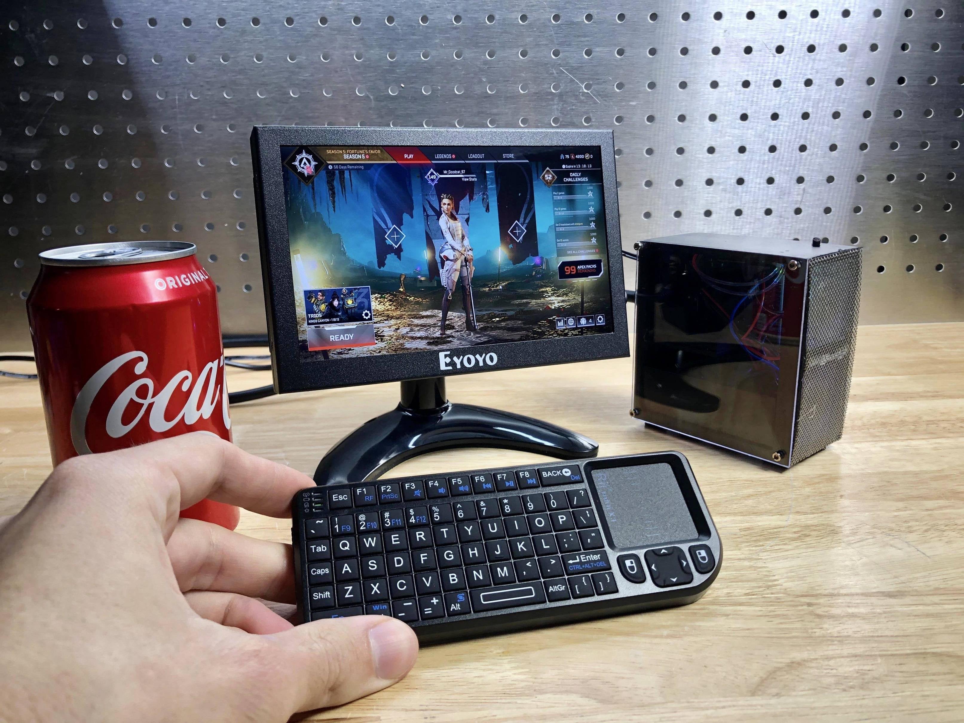 World's Smallest Gaming PC | Mini Gaming PC | Fresh Cool Pictures