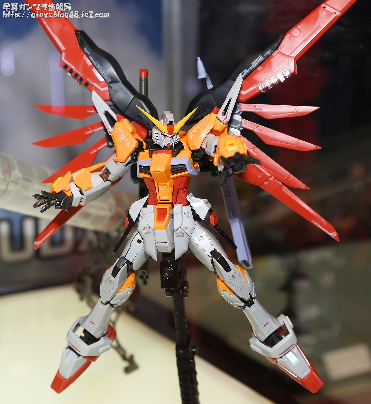 RG 1/144 ZGMF-X42S-REVOLUTION Destiny Gundam Heine Custom on Display at ...