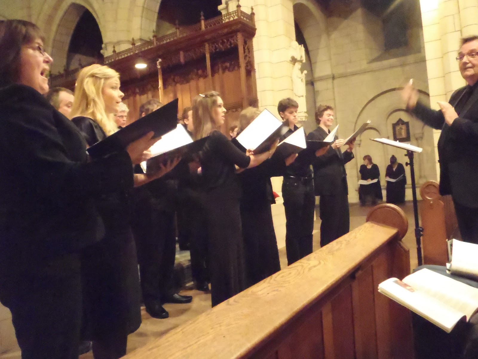 Classical Journey: Counterpoint Choir: "The Life and Times of Queen ...