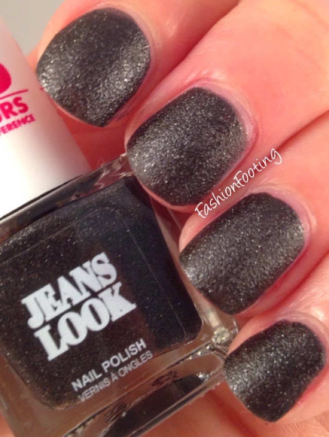 Fashion Footing: 2b Colours Nail Polish Review