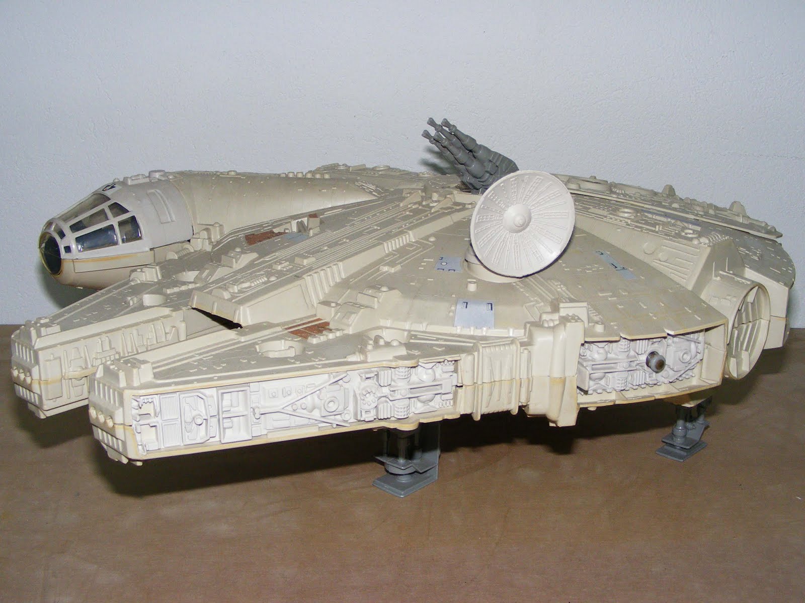 Mis Masters Of The Universe: ::HALCÓN MILENARIO::