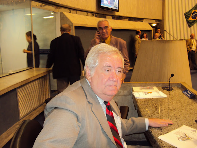 Cultura Campos Sales: NOSSA HOMENAGEM Á MOÉSIO LOIOLA. SECRETARIA DA ...