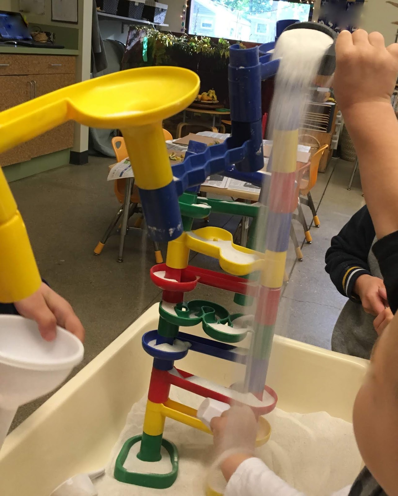 Explore Inspire EC: Marble Ramps in the Sand Table