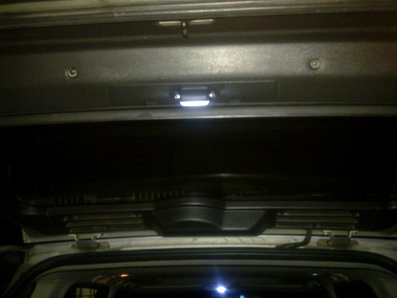 RANGE ROVER WORLD : P38 load space light add on (LED)