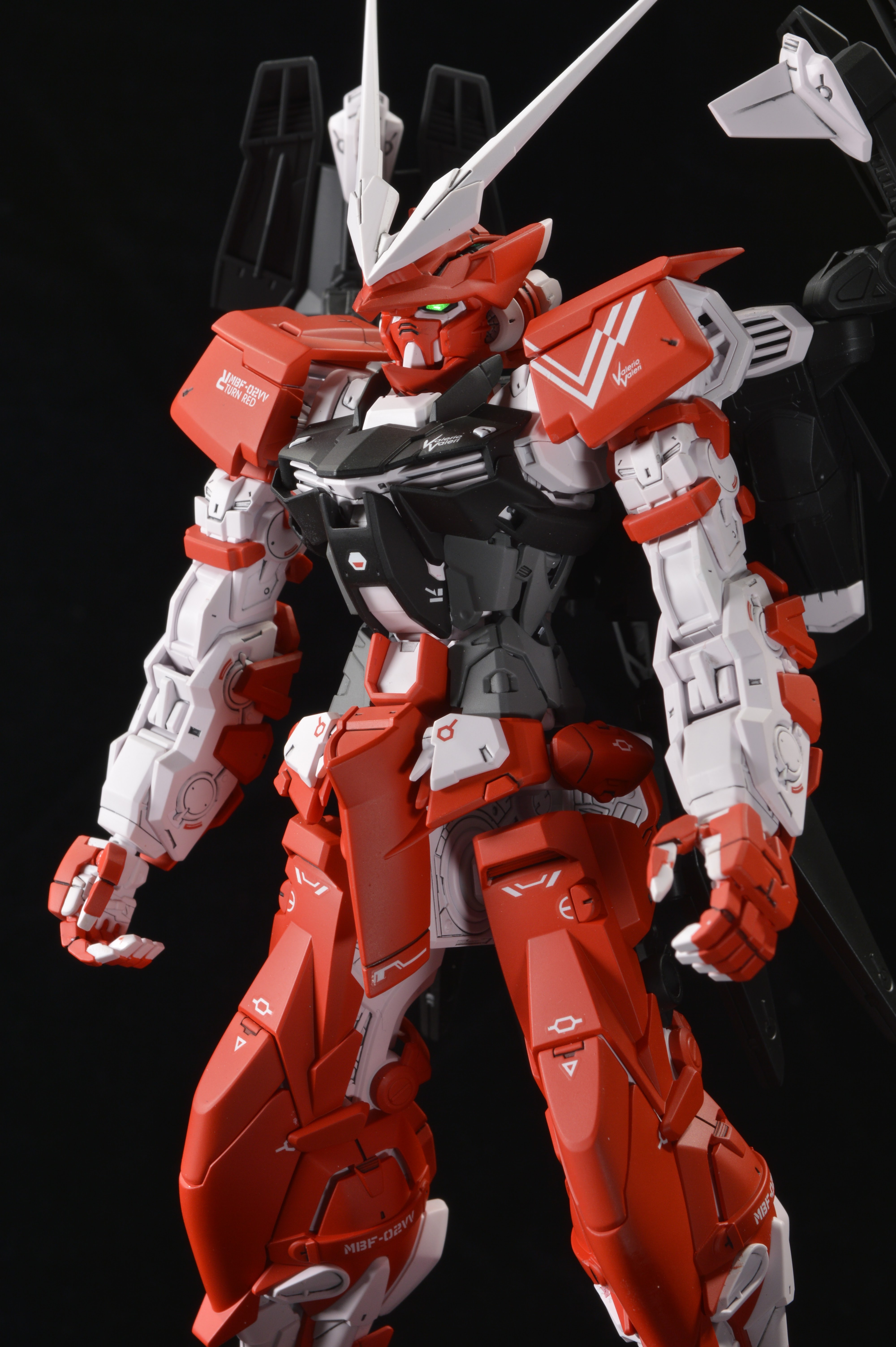 MG Gundam Astray Turn Red