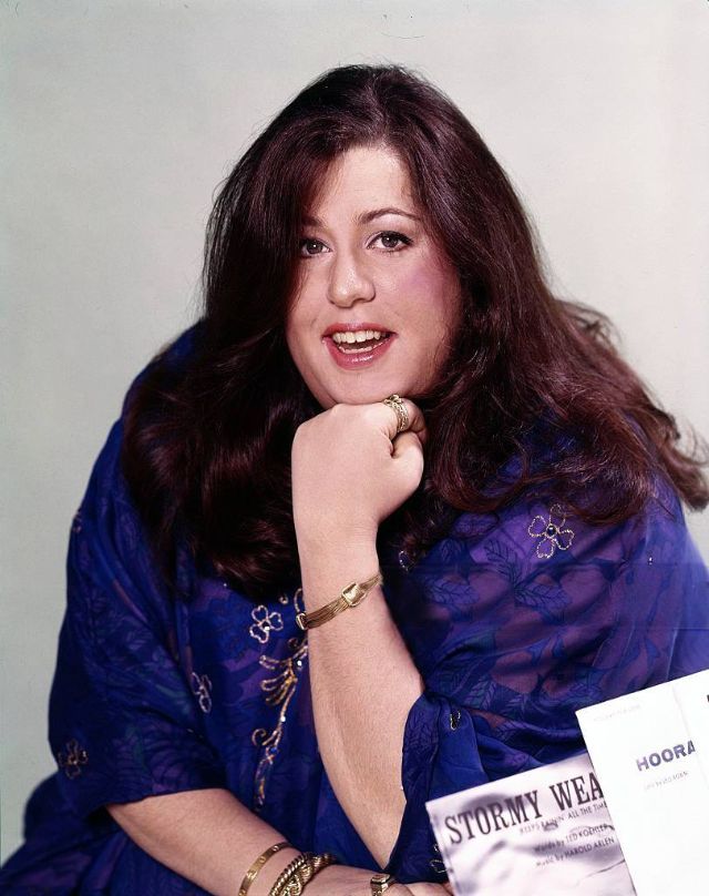 Before Adele, There Was Elliot: 40 Beautiful Pics of Mama Cass in the ...