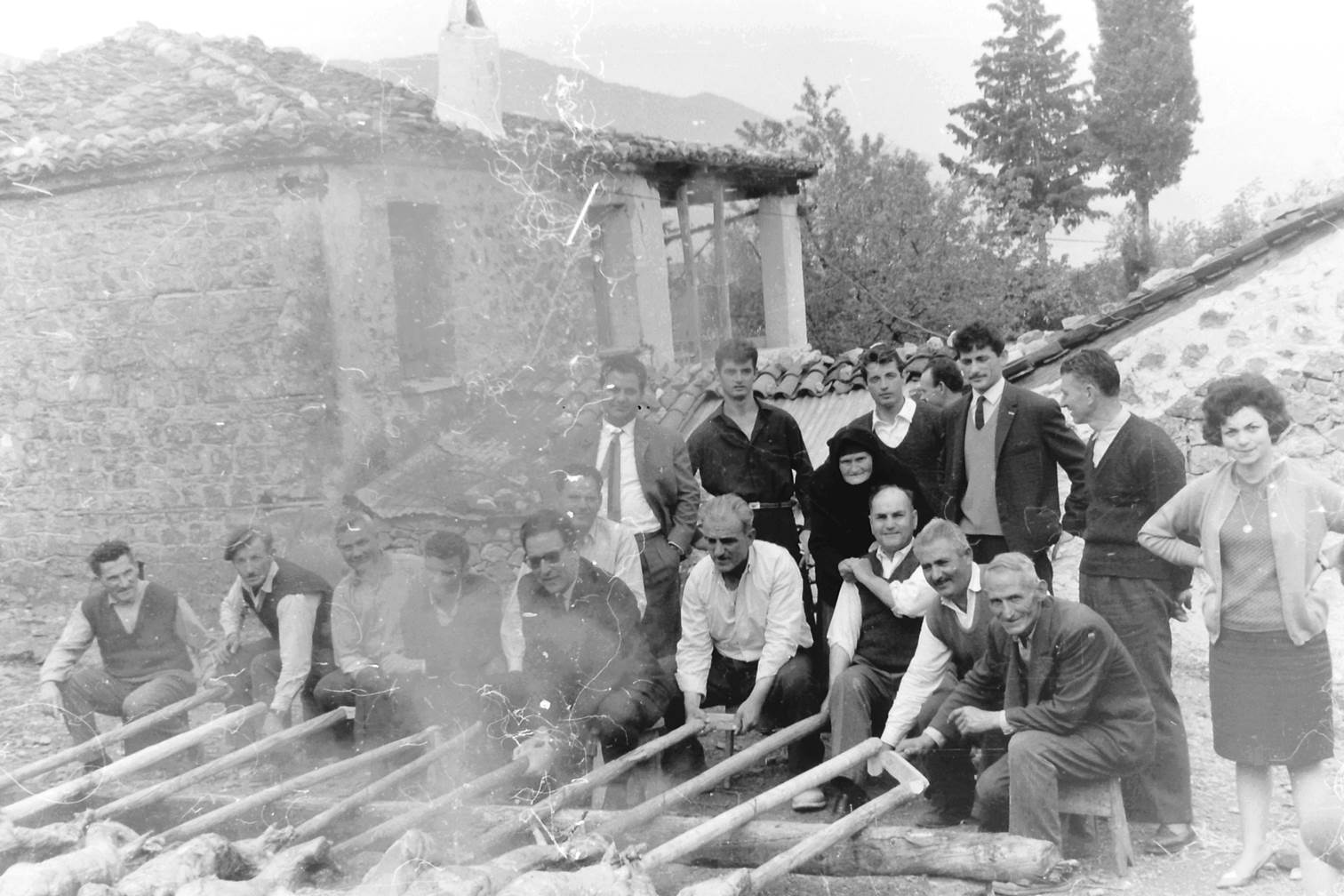 ΛΑΟΓΡΑΦΙΚΟΣ - ΙΣΤΟΡΙΚΟΣ ΣΥΛΛΟΓΟΣ " Η ΣΟΥΒΑΛΑ ΠΑΡΝΑΣΣΟΥ ": ΠΑΣΧΑ ΣΤΗ ...