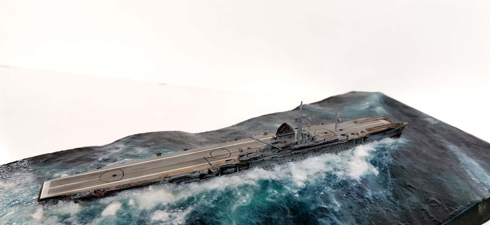 JHmodelator: DIORAMA PORTAAVIONES GRAF ZEPPELIN, ESCALA 1:1250