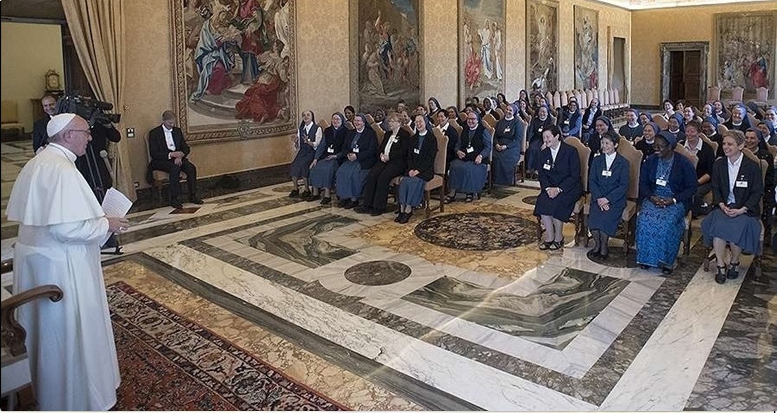 SOCRATES: Pope Francis Told Leaders Of The Sister Disciples Of The ...