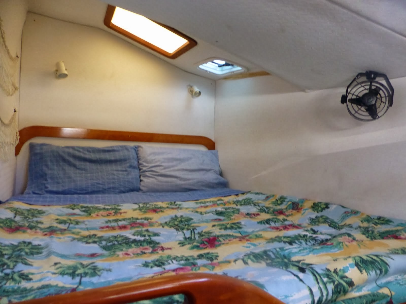 Magic, a Privilege 39' Catamaran, is SOLD: Interior Layout & Accommodations