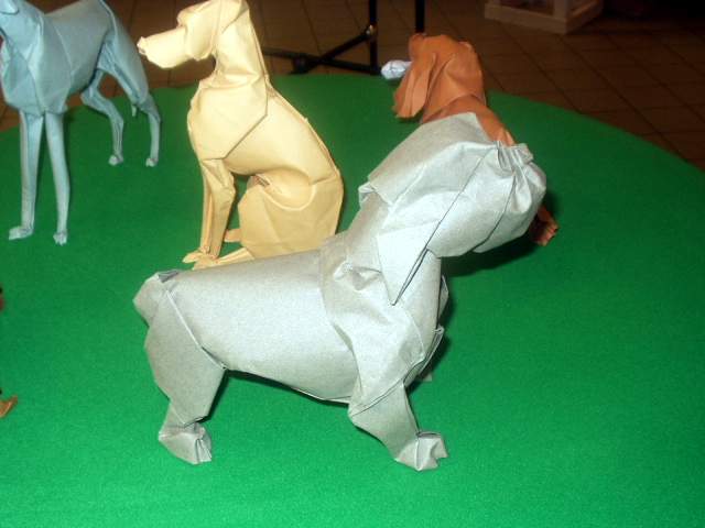 Have Paper, Will Travel: Eric Joisel's models of dogs