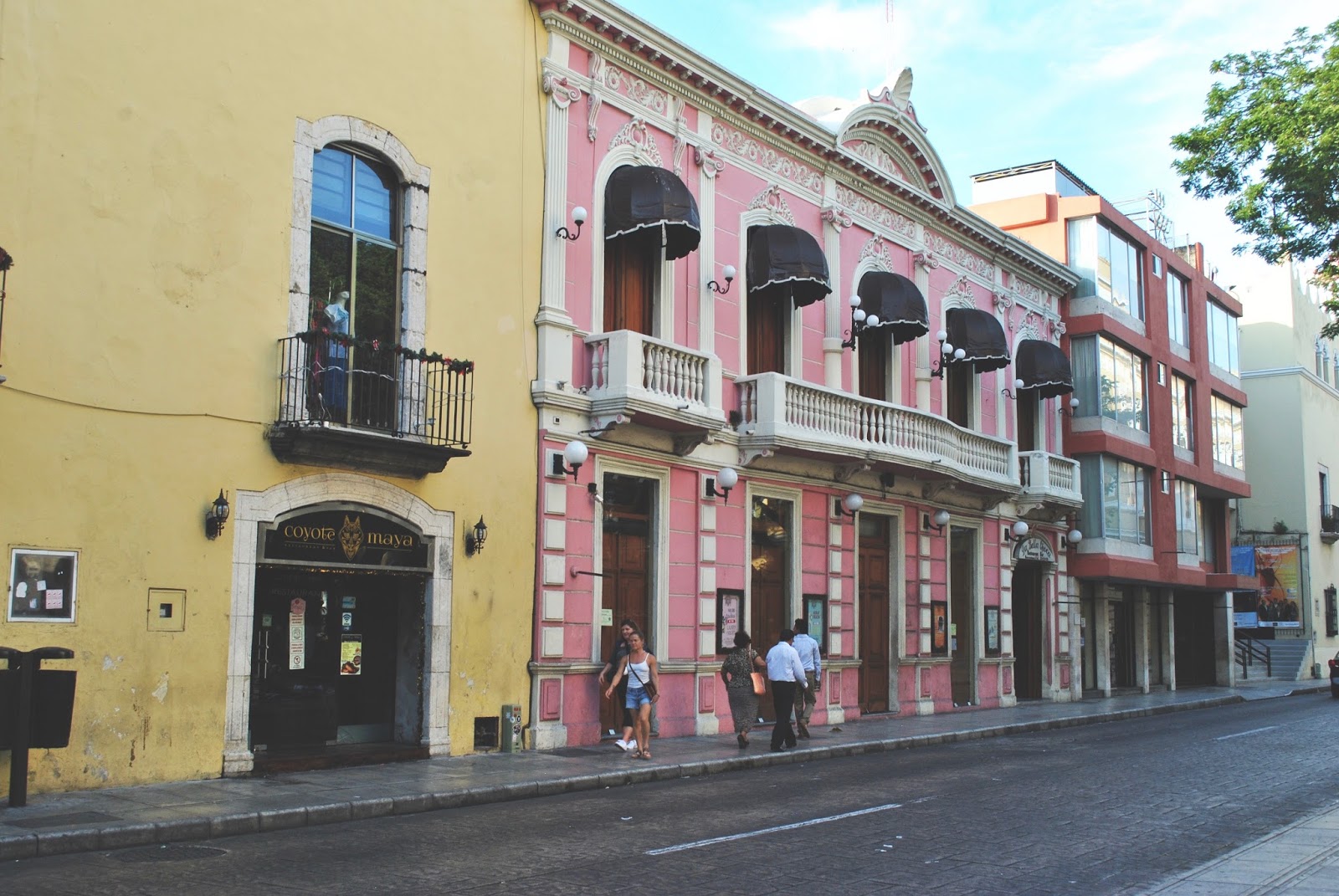 Mérida - Hello Québec