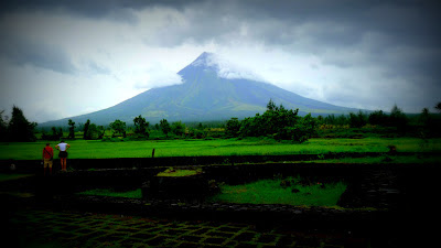 Sun Jun - TRAVEL | FOOD | RECIPES | PHOTOGRAPHY : Things to do in Legazpi City (Philippines)