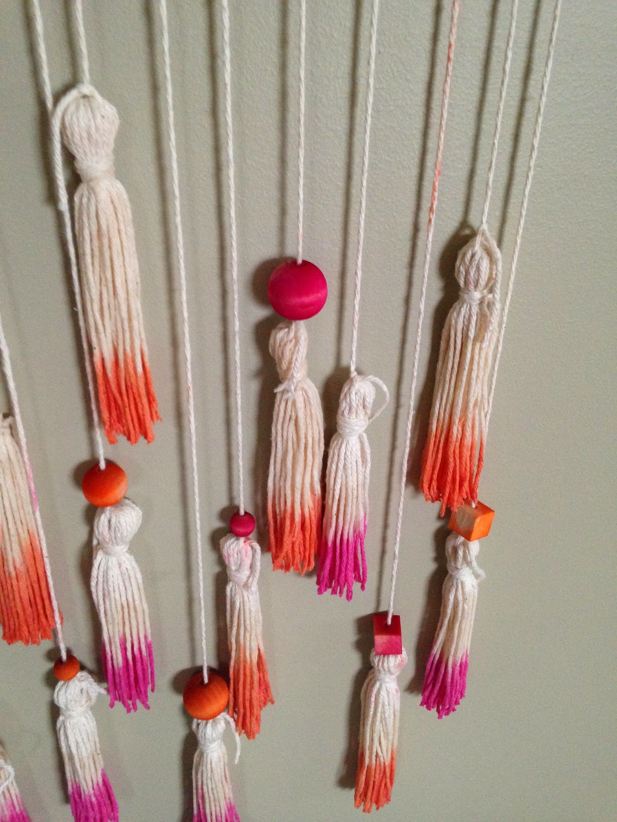 Ashley Thunder Events: DIY Dip-Dye Tassel Backdrop