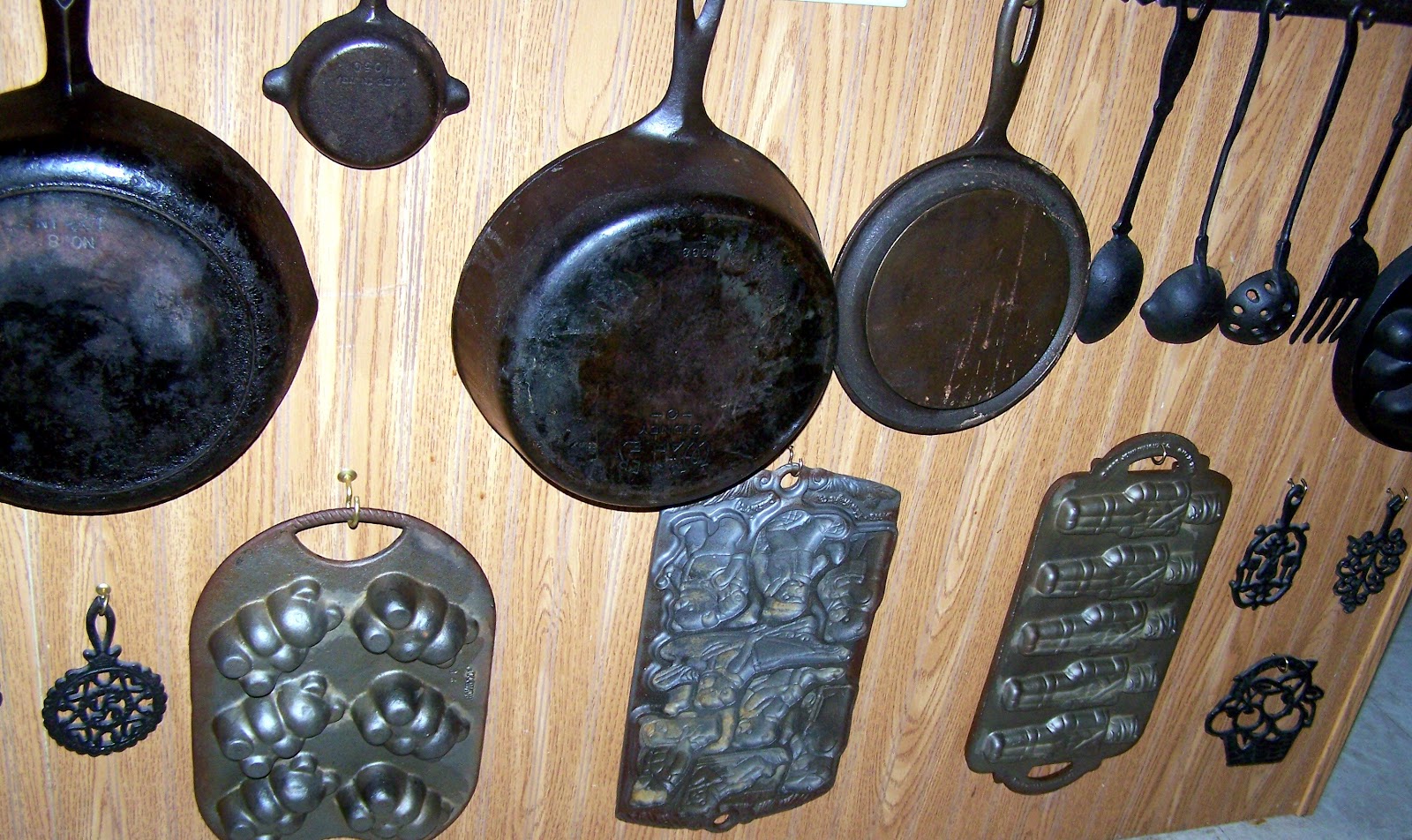 Restful Trails Food Forest Garden: Cast Iron and other cookware and how ...