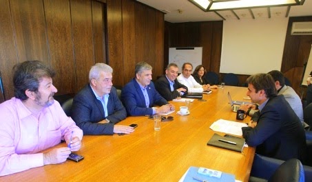 KORINTHOSNEWS: ΣΥΝΑΝΤΗΣΗ ΚΕΔΕ - ΜΗΤΣΟΤΑΚΗ
