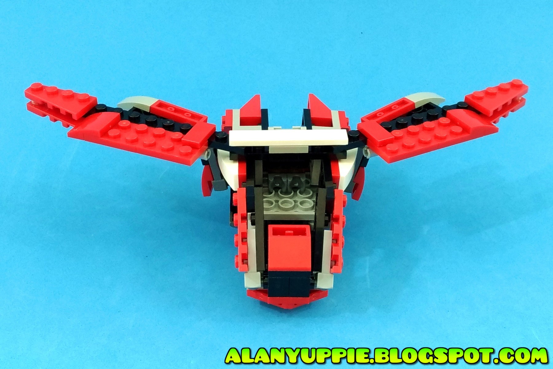Alanyuppie's LEGO Transformers: Video Tutorial: Transformer Benatar ...
