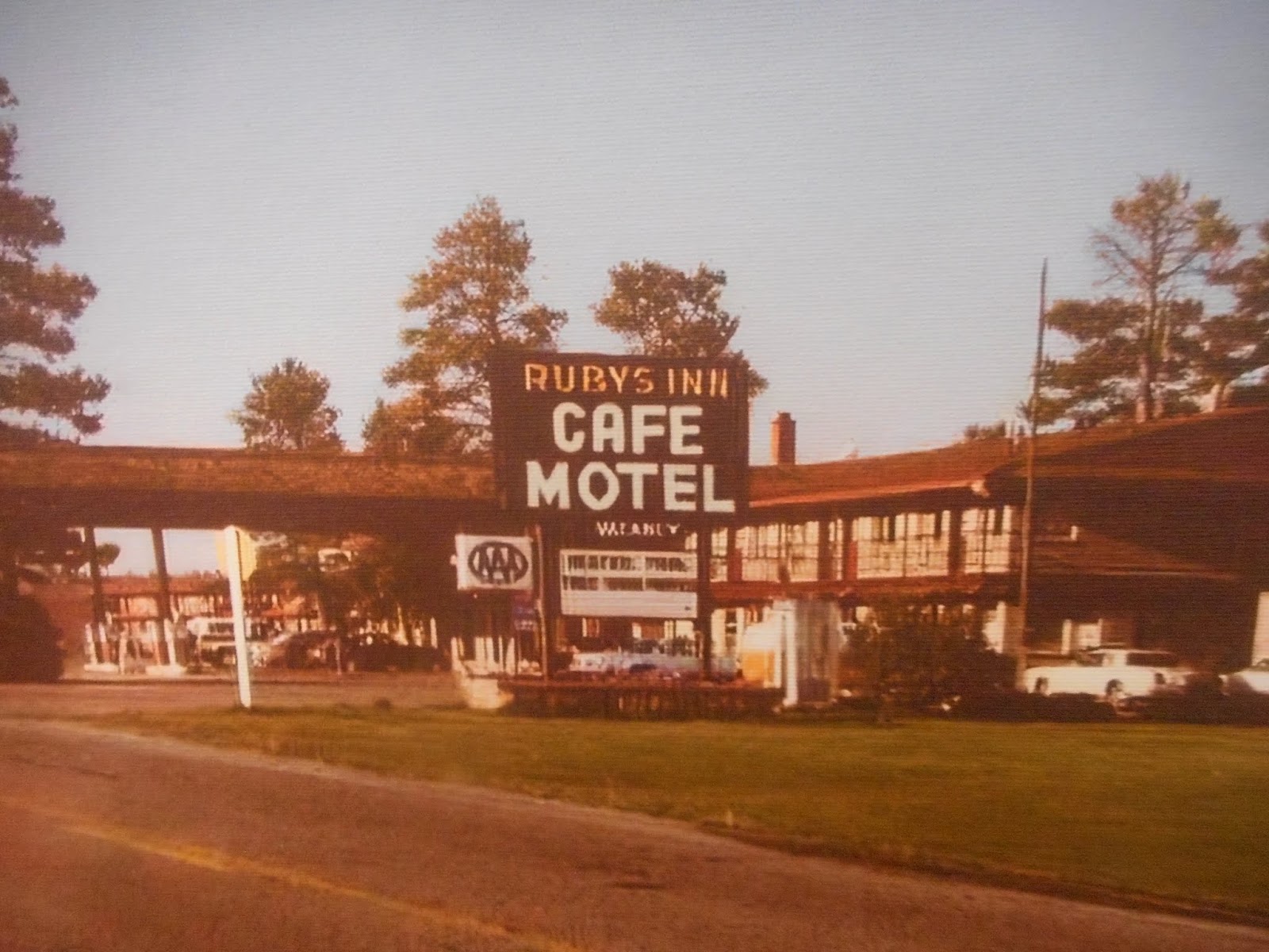 The Mystery Of Utah History: Ruby's Inn: An Area Destination since 1916 ...